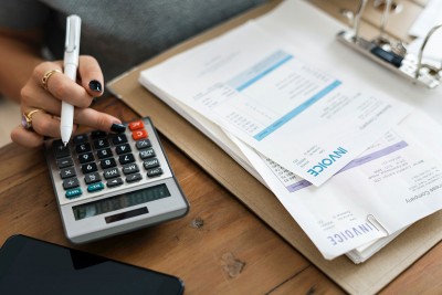 Your Business Telecommunications Bill Explained | Arrow Voice & Data